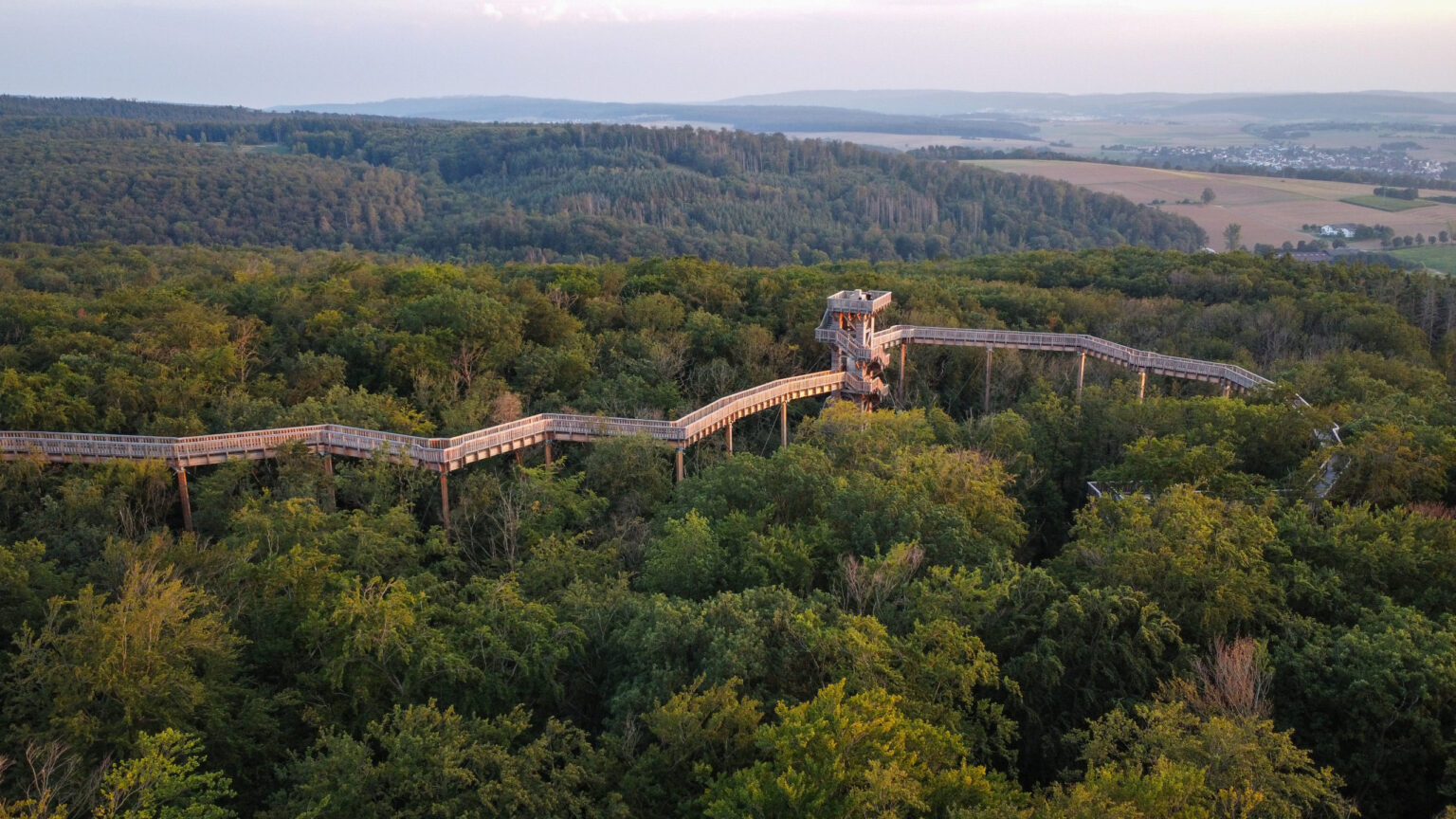 Baumwipfelweg Bad Camberg, 800 Meter lang, 28 Meter hoch